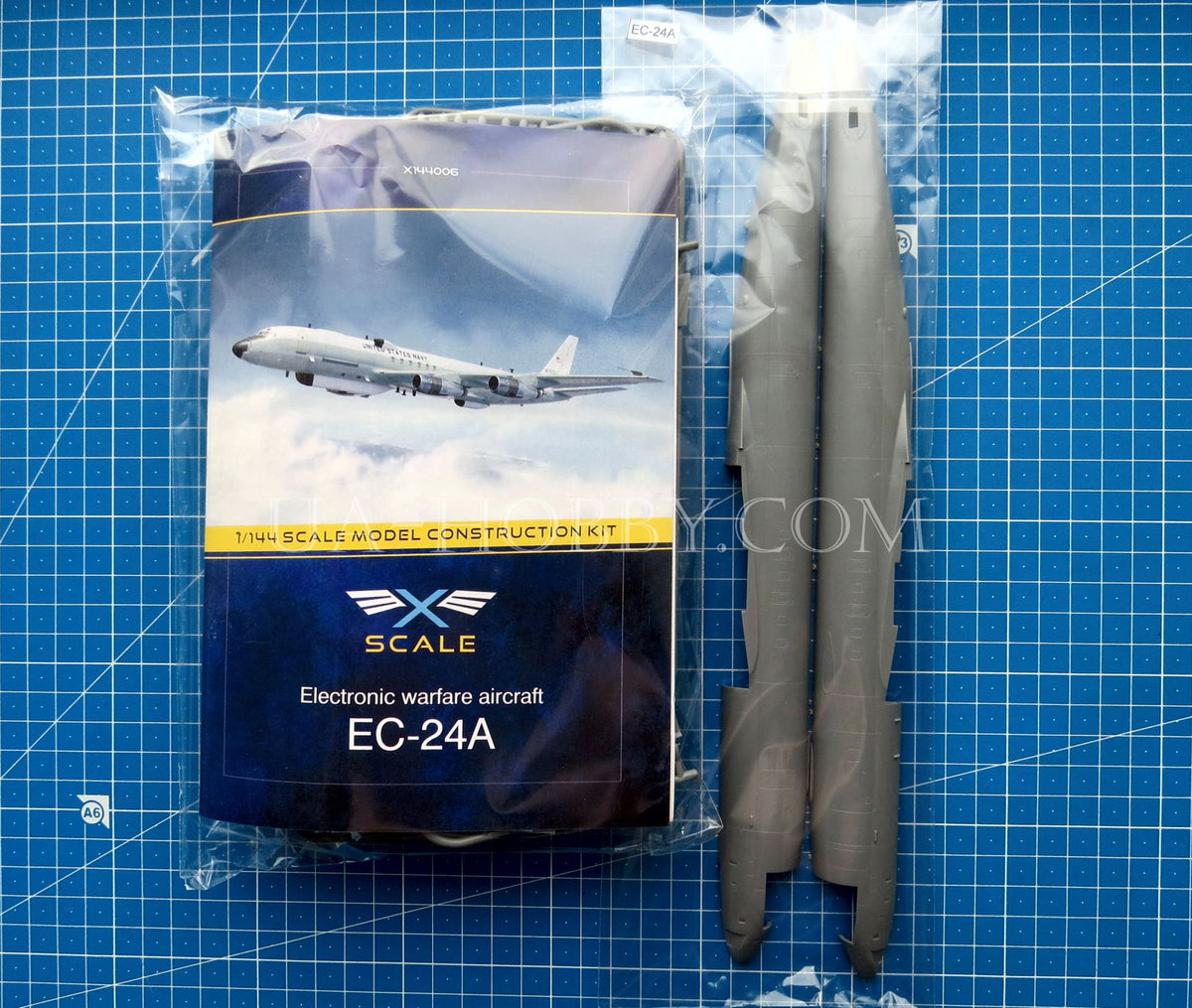 1/144 McDonnell Douglas EC-24A. X-Scale 144006 – UA-hobby