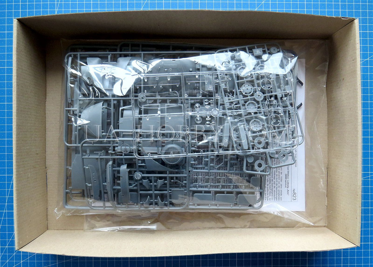 1/35 Opel Blitzbus Ludewig "Aero". Roden 823 – UA-hobby